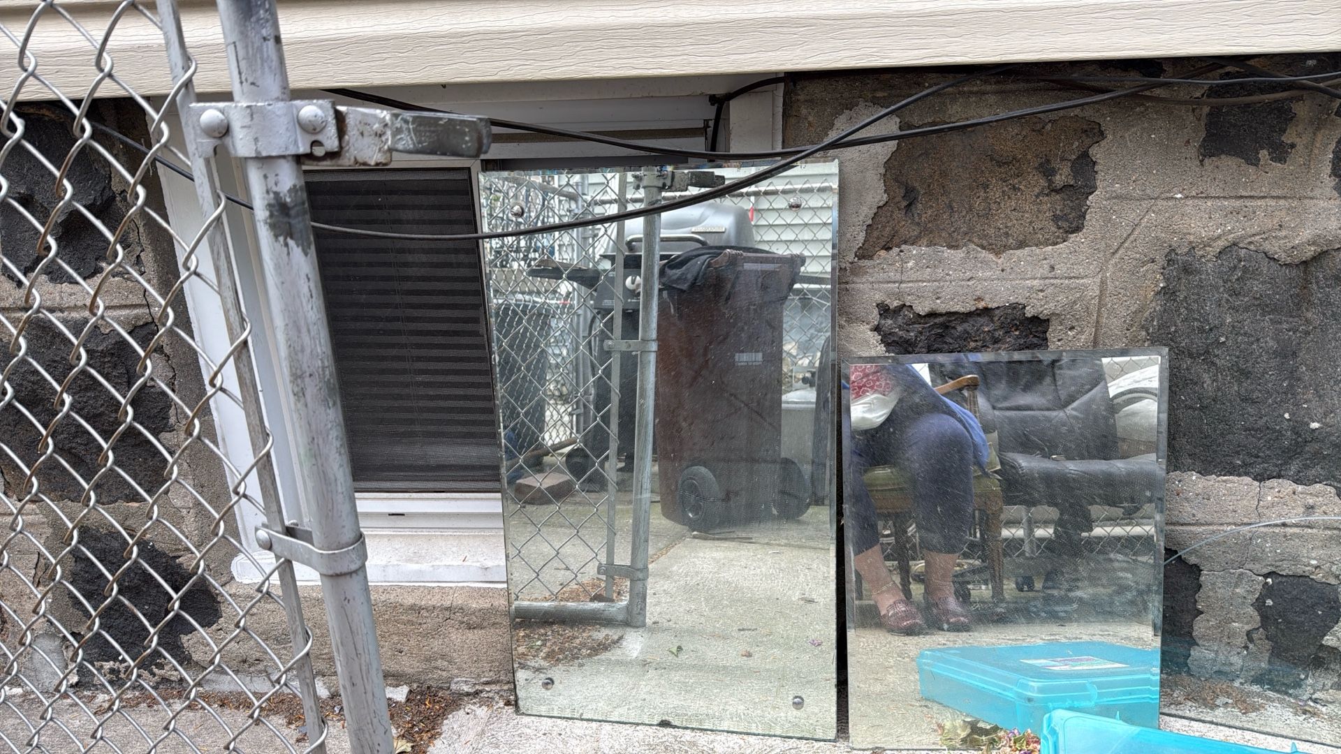 Freeee Vintage Mirror for Sale in Queens, NY - OfferUp
