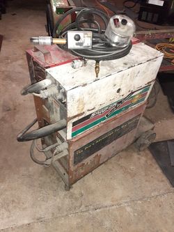 Snap on welding machine mm250sl works perfect for Sale in Houston, TX ...