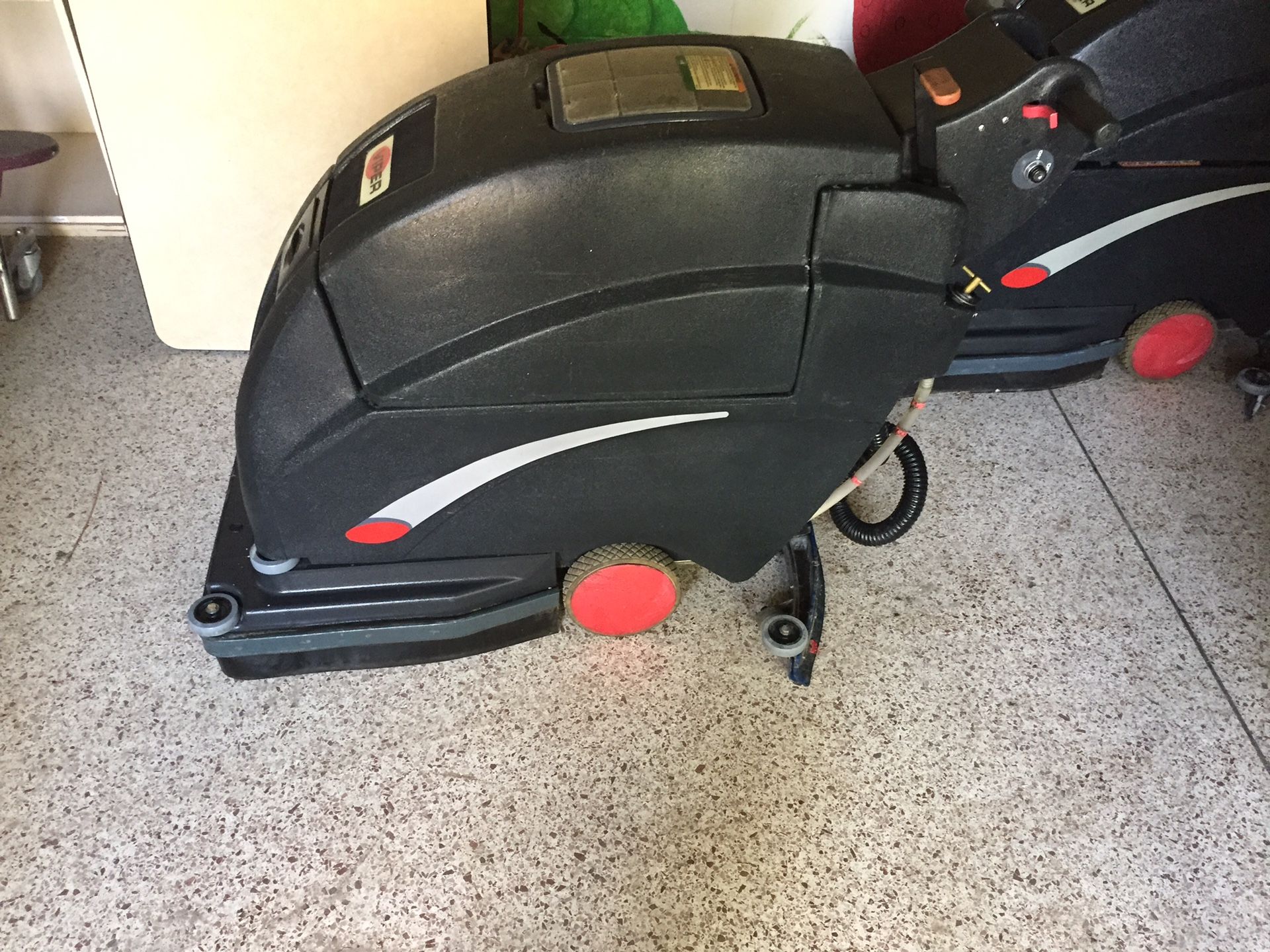 Viper Fang 20 floor scrubber for Sale in Virginia Beach, VA - OfferUp