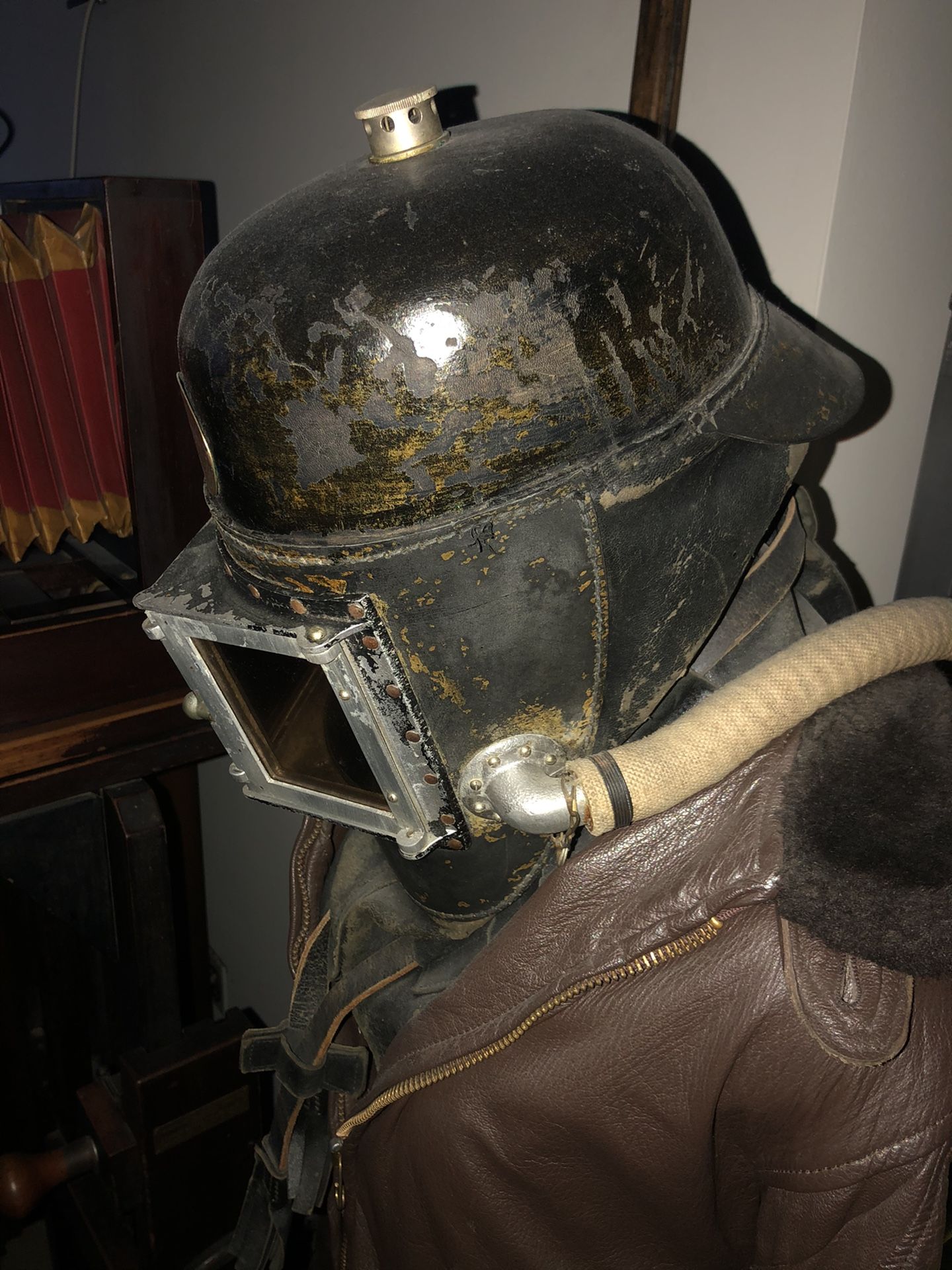 Quack Medical, WW1, Skull Art Sculptures, Oddities, WW2, Automatons for ...