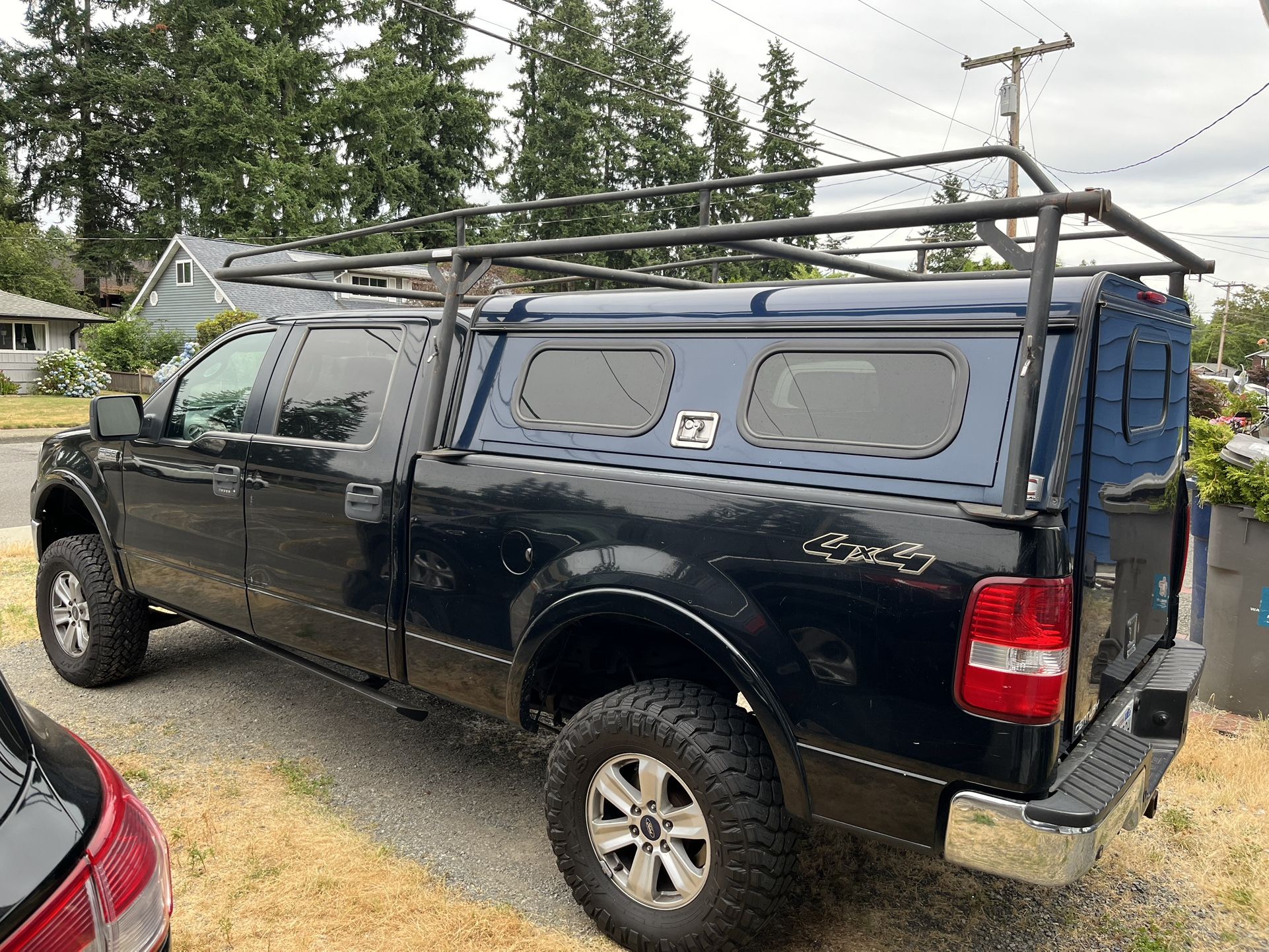 Contractor Canopy Century With Key And Rack for Sale in Renton, WA ...