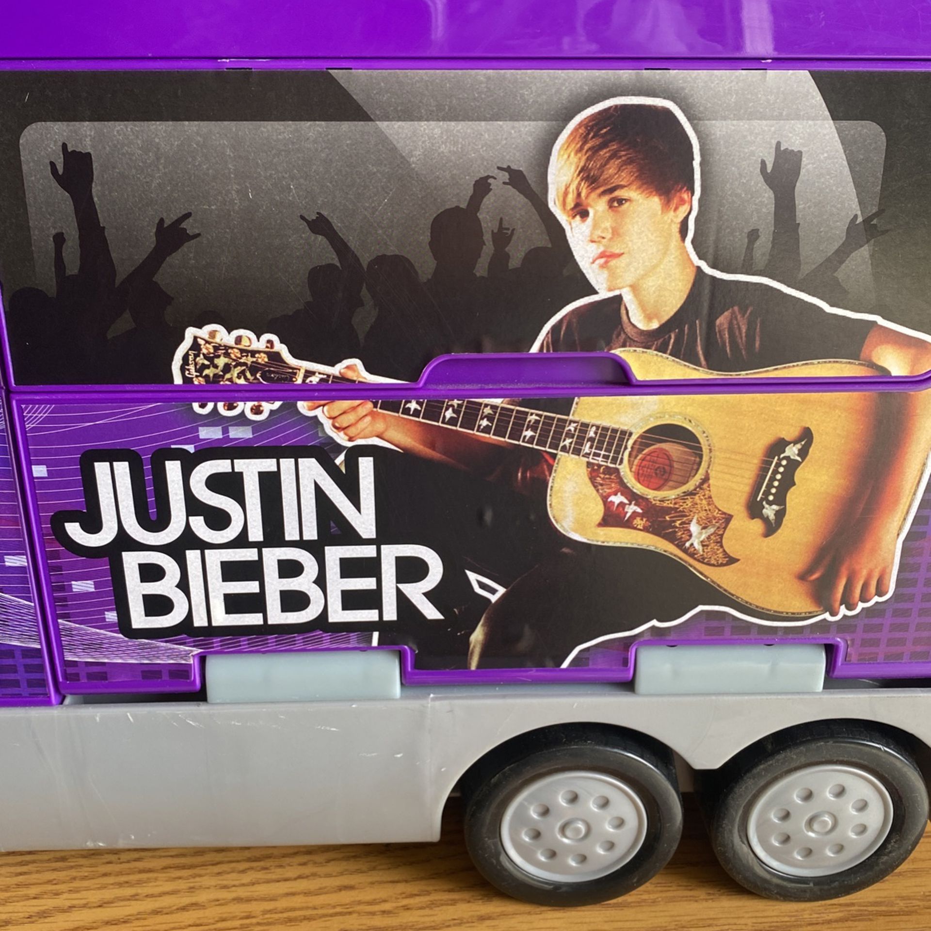 Justin Bieber Tour Bus Toy
