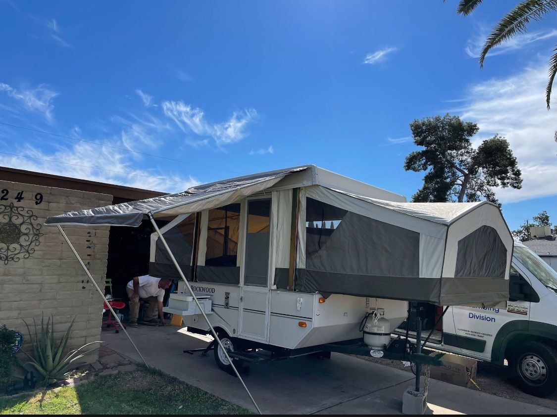 2009 Rockwood Pull pop-up camper tent for Sale in Phoenix, AZ - OfferUp