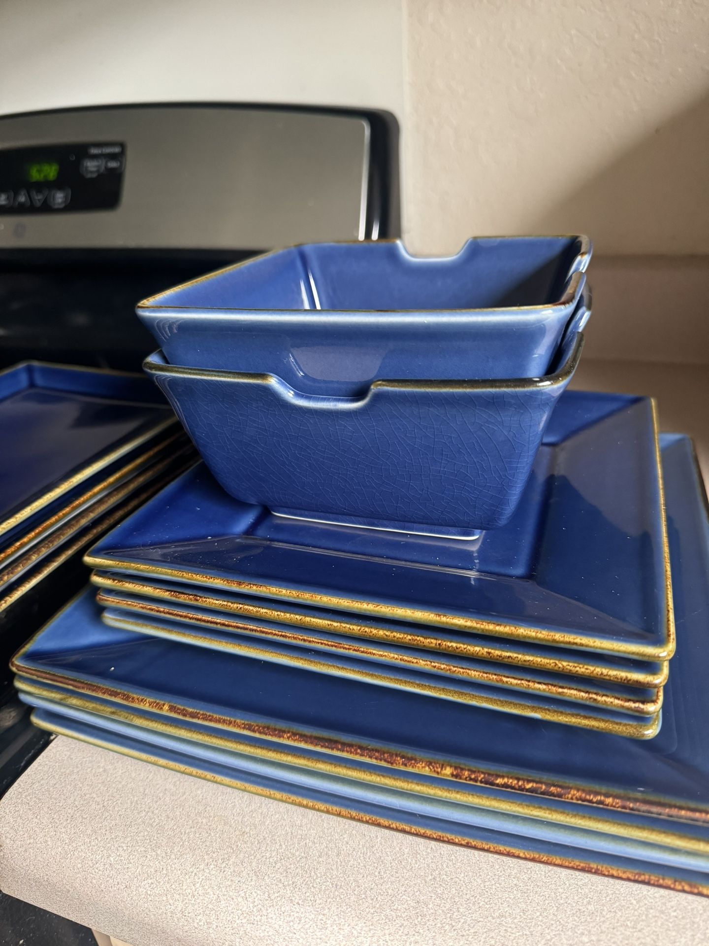 Pottery Barn, Navy Blue Dinnerware Set Plates, Bowls for Sale in Austin ...