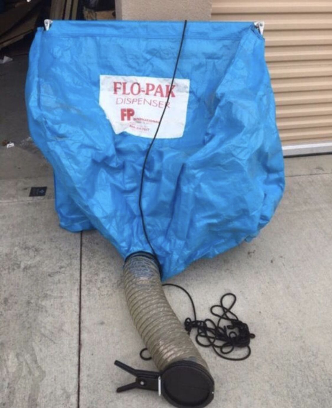 Packing Peanut dispenser hanging shipping warehouse filler hopper Flo ...