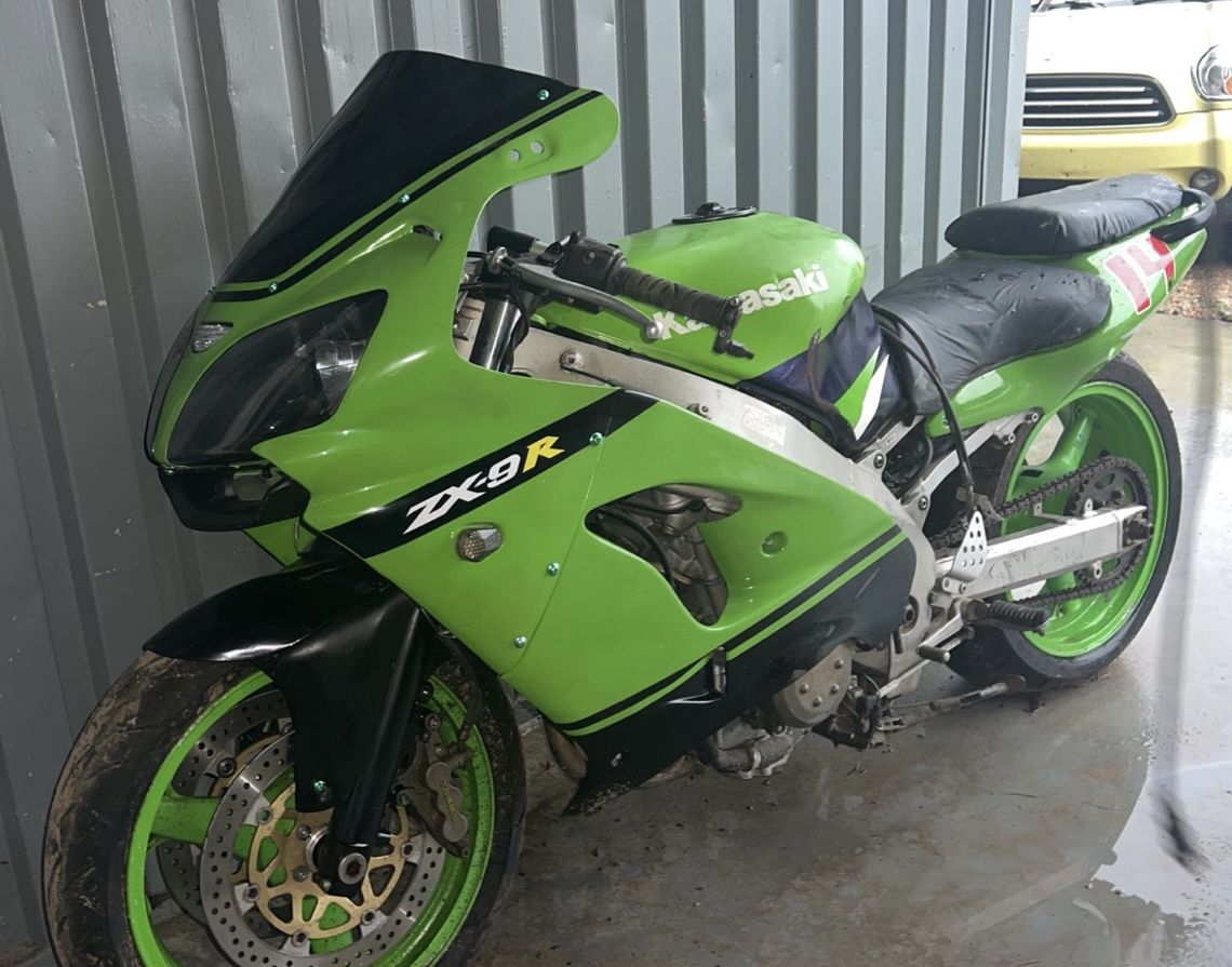 2000 Kawasaki Zx9r for Sale in Conroe, TX - OfferUp
