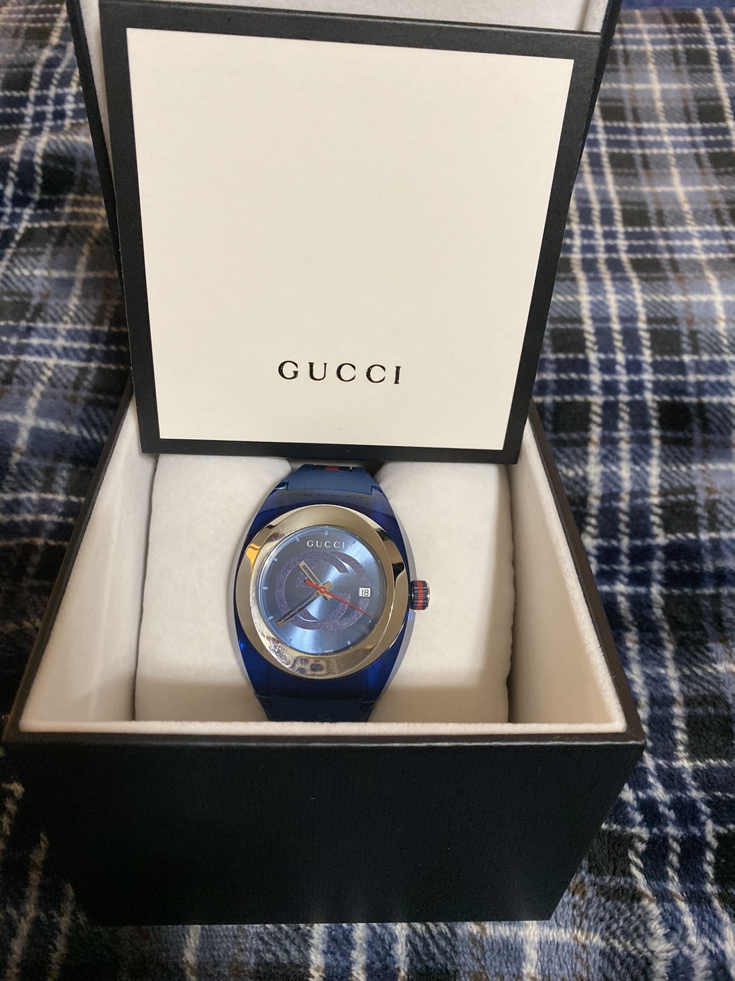 Royal Blue Gucci Watch for Sale in Denver, CO - OfferUp