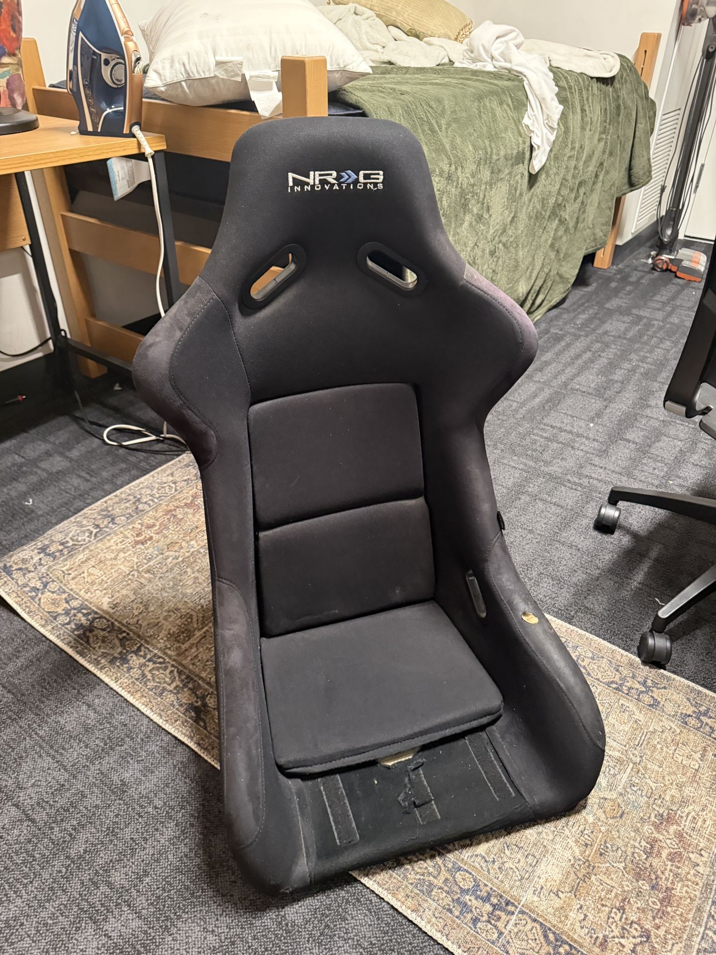 NRG bucket seat for Sale in Los Angeles, CA - OfferUp