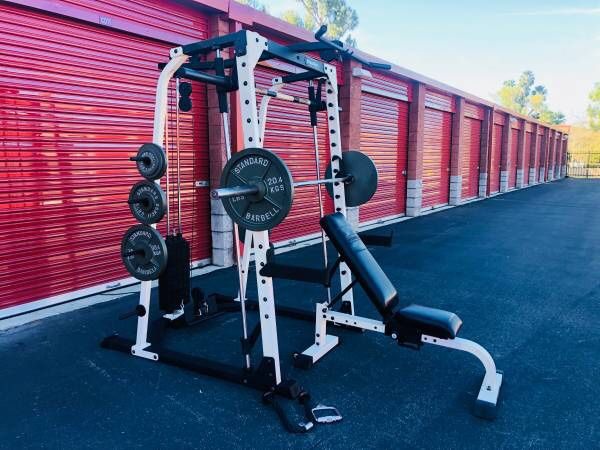 Nautilus smith machine squat rack exercise & gym equipment weights for ...