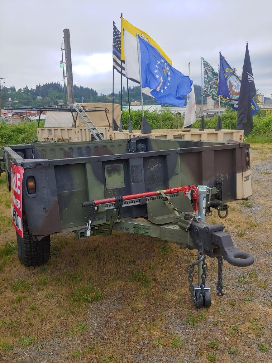 Overland M1100 series Trailer **Sale for Sale in Chehalis, WA - OfferUp