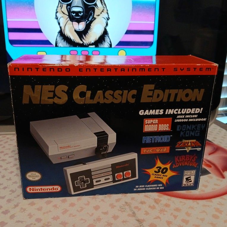 NES Classic HDMI 2 CONTROLLERS OPEN BOX, USED ONCE for Sale in Dallas ...