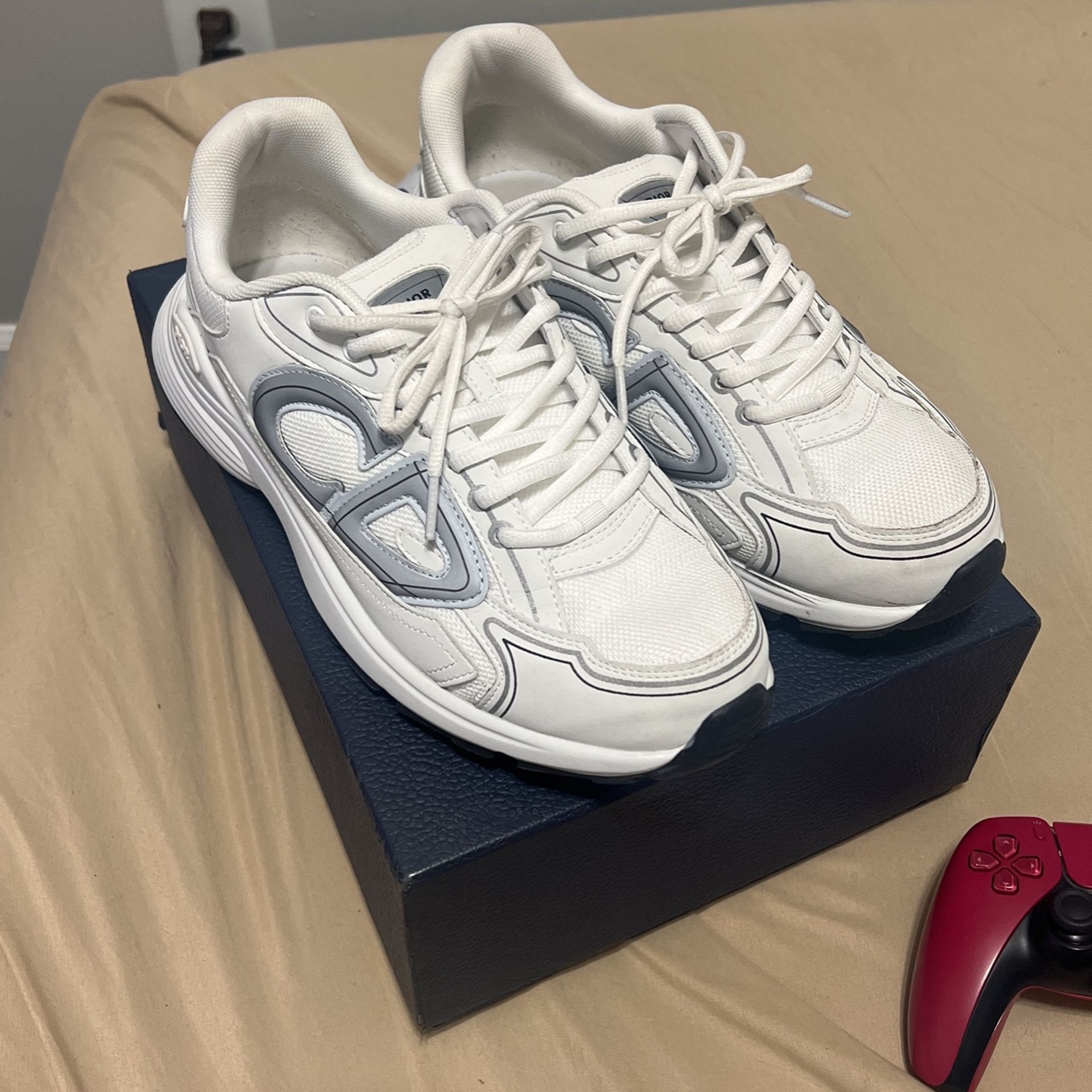 Dior B30s for Sale in Indianapolis, IN - OfferUp