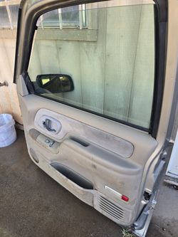95 98 Chevy Silverado 1500 Doors for Sale in Phoenix AZ OfferUp