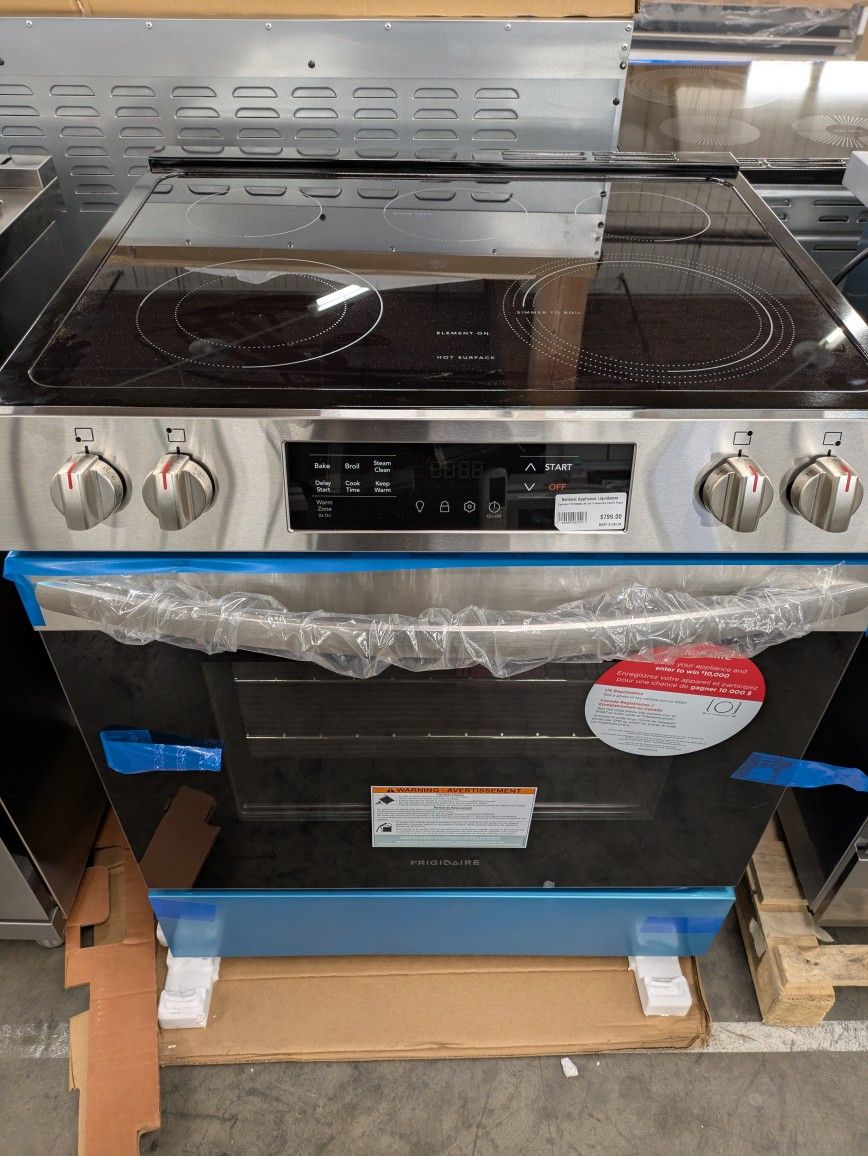 Frigidaire FCFE3062AS 30 Inch Freestanding Electric Range for Sale in ...