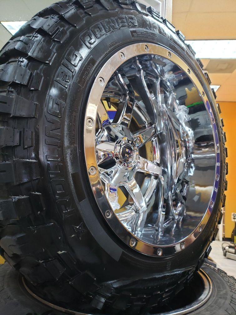 Fuel 20x14" Wheels&Tires for Sale in Houston, TX - OfferUp