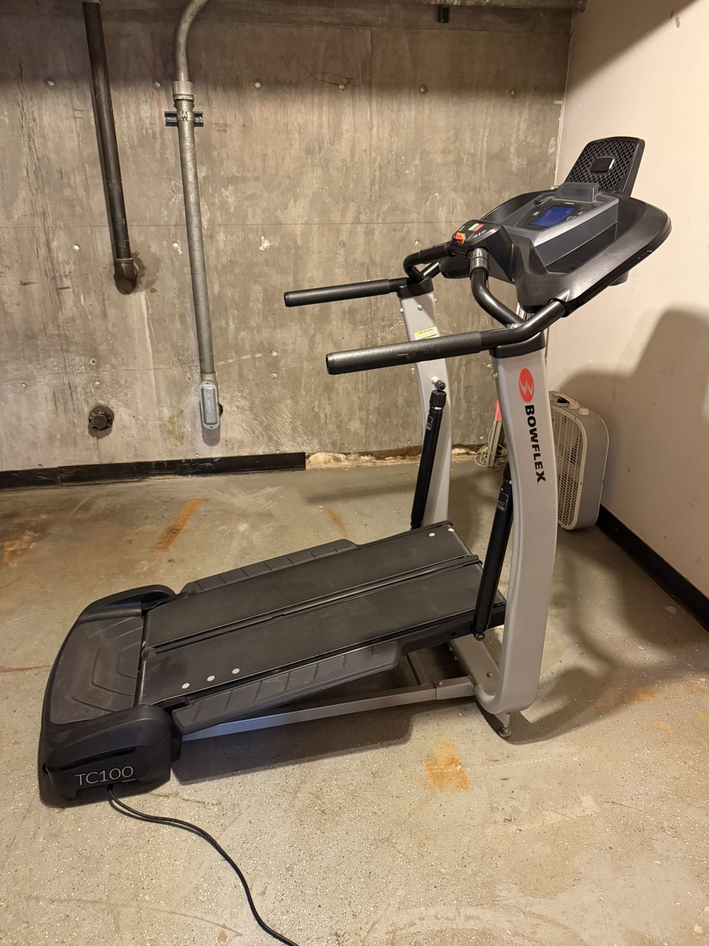 Bowflex TC100 Tread Climber for Sale in Waukegan, IL - OfferUp