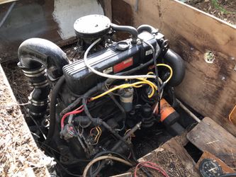 4 cylinder Ford marine engine for Sale in Vero Beach, FL - OfferUp