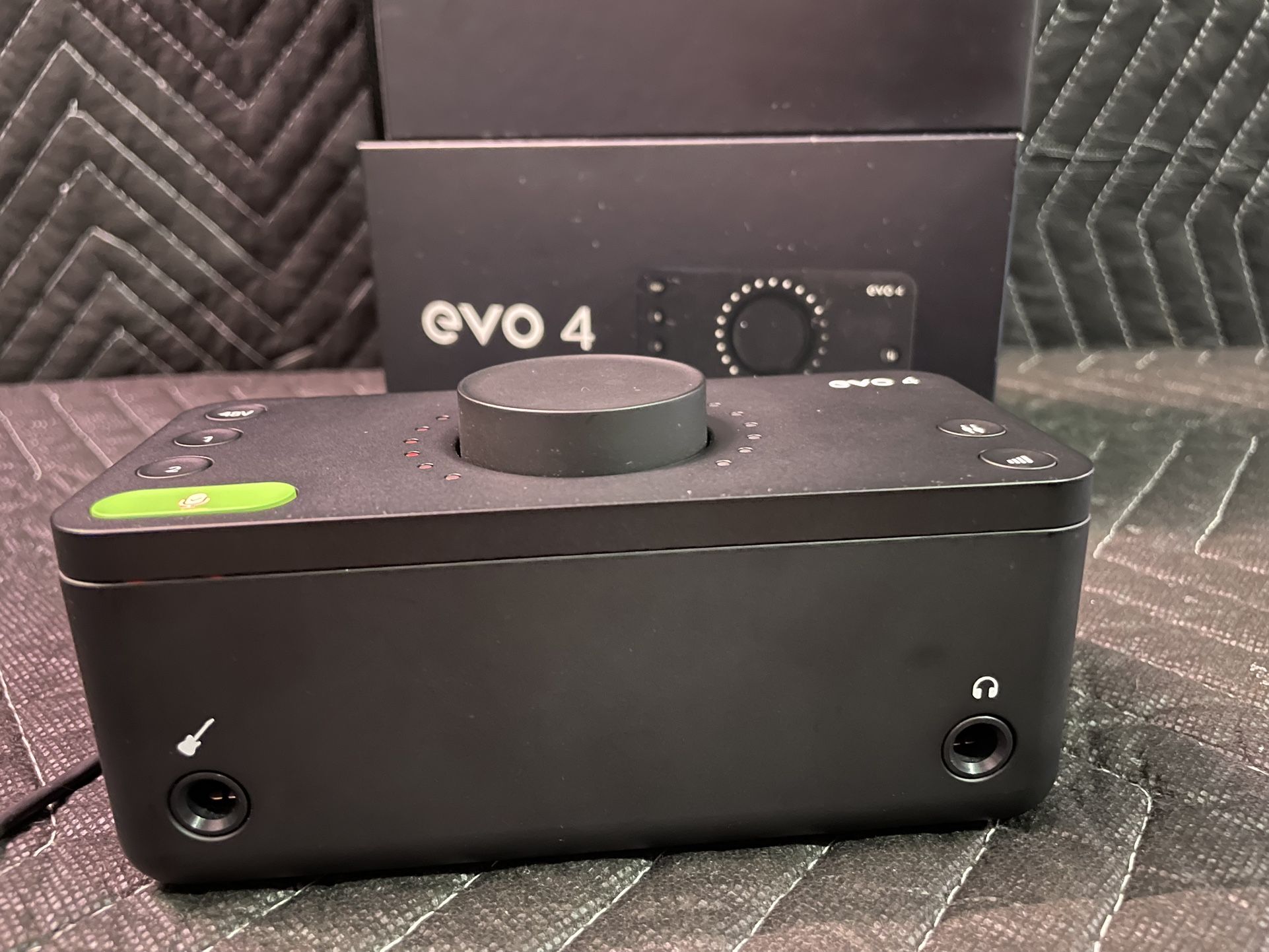 Audient Evo 4 for Sale in Seeley, CA - OfferUp