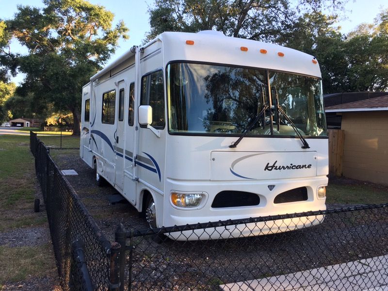 2000 Four Winds Hurricane Motorhome for Sale in DeLand, FL - OfferUp