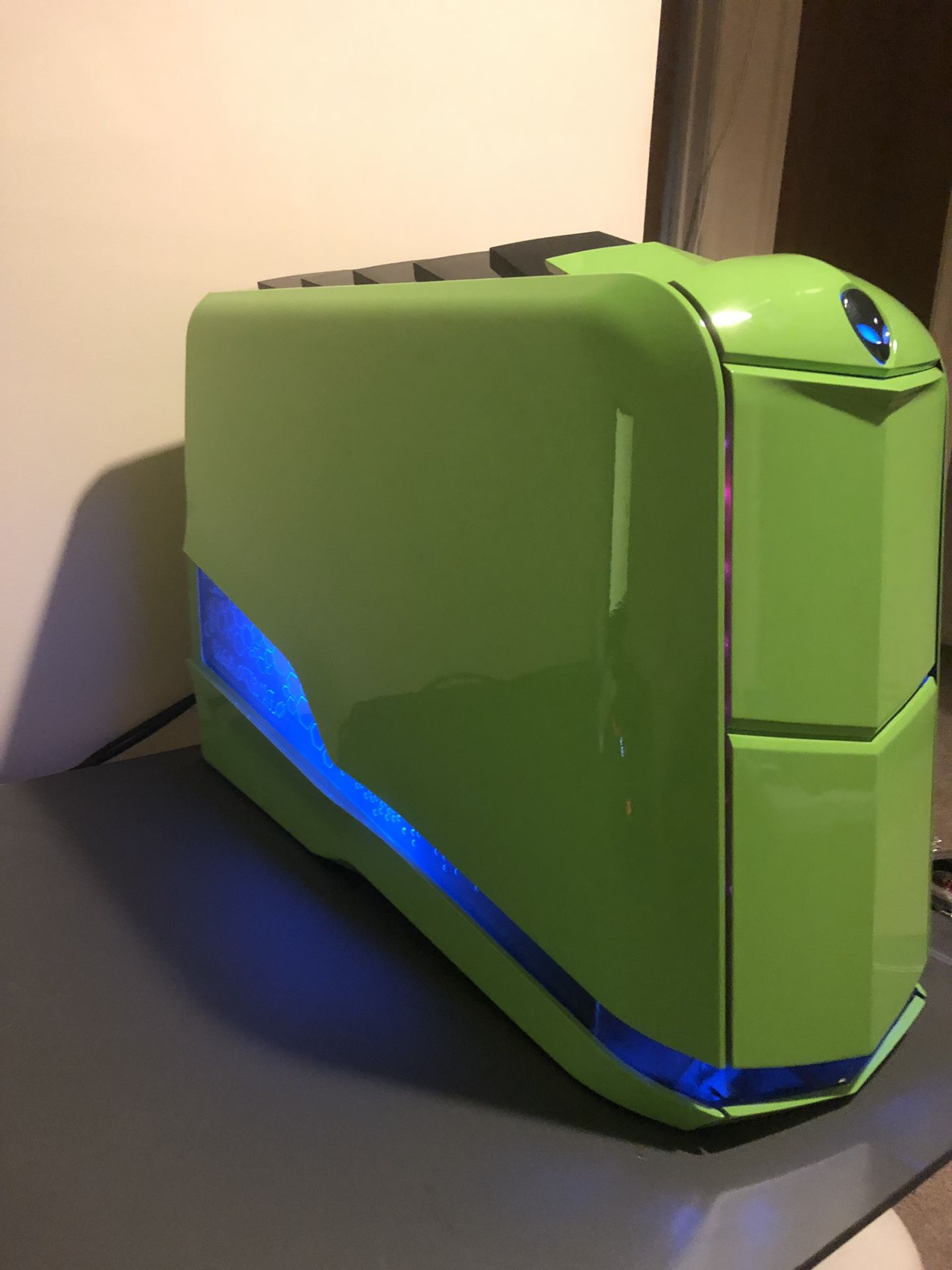 Alienware Dell R4 ALX Gaming PC for Sale in East Haven, CT - OfferUp