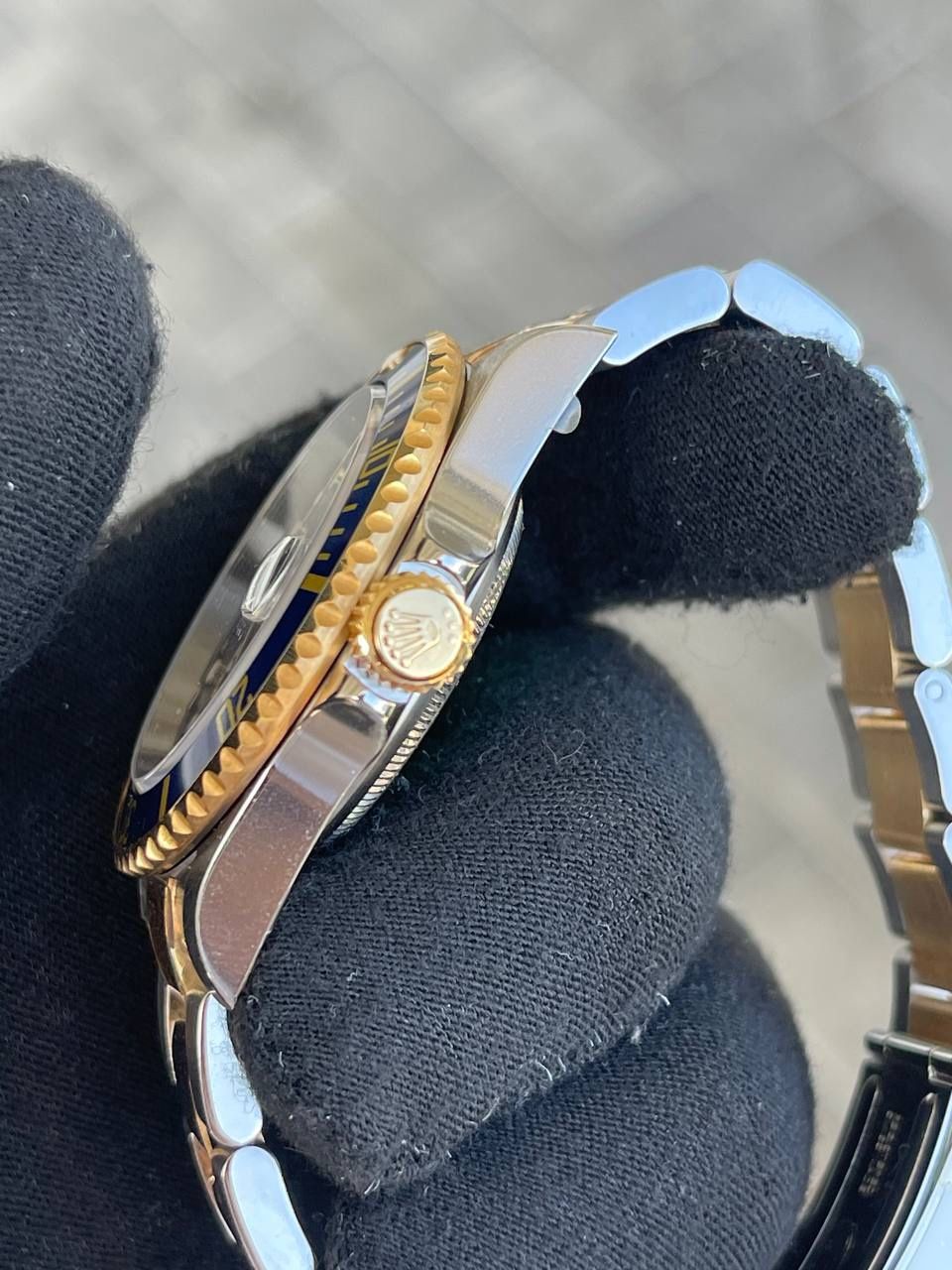 Rolex Submariner Date 40 40mm 16613 blue dial brand new old stock NOS ...