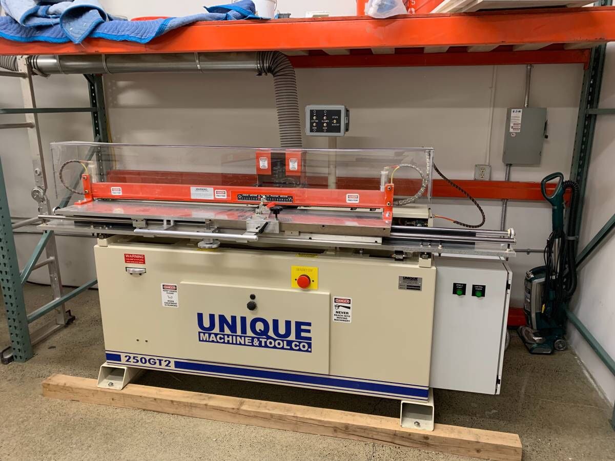 UNIQUE 250 GT2 RAISED PANEL DOOR MACHINE for Sale in Kent, WA - OfferUp