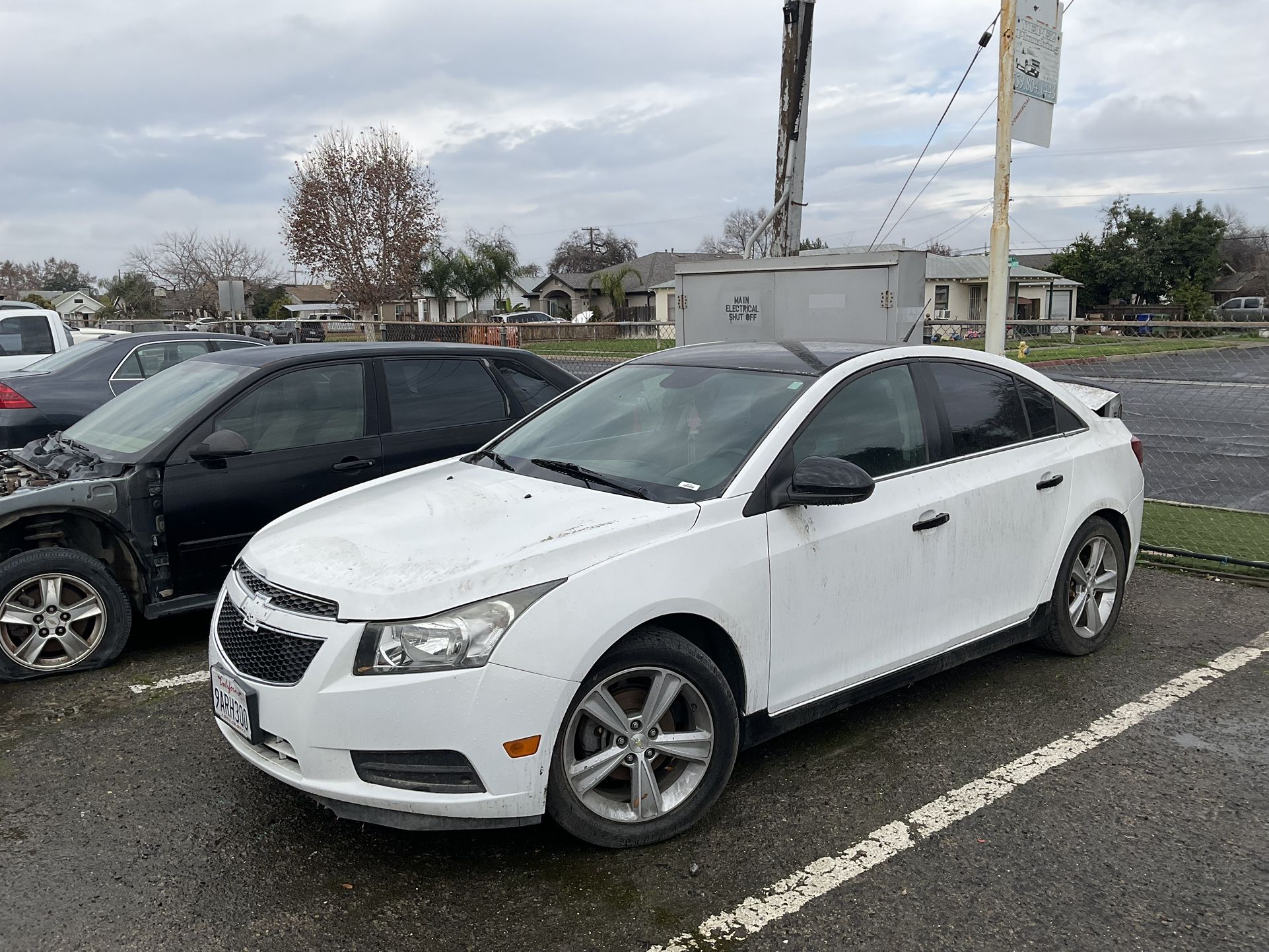 2014 Chevy Cruz for Sale in Dinuba, CA - OfferUp