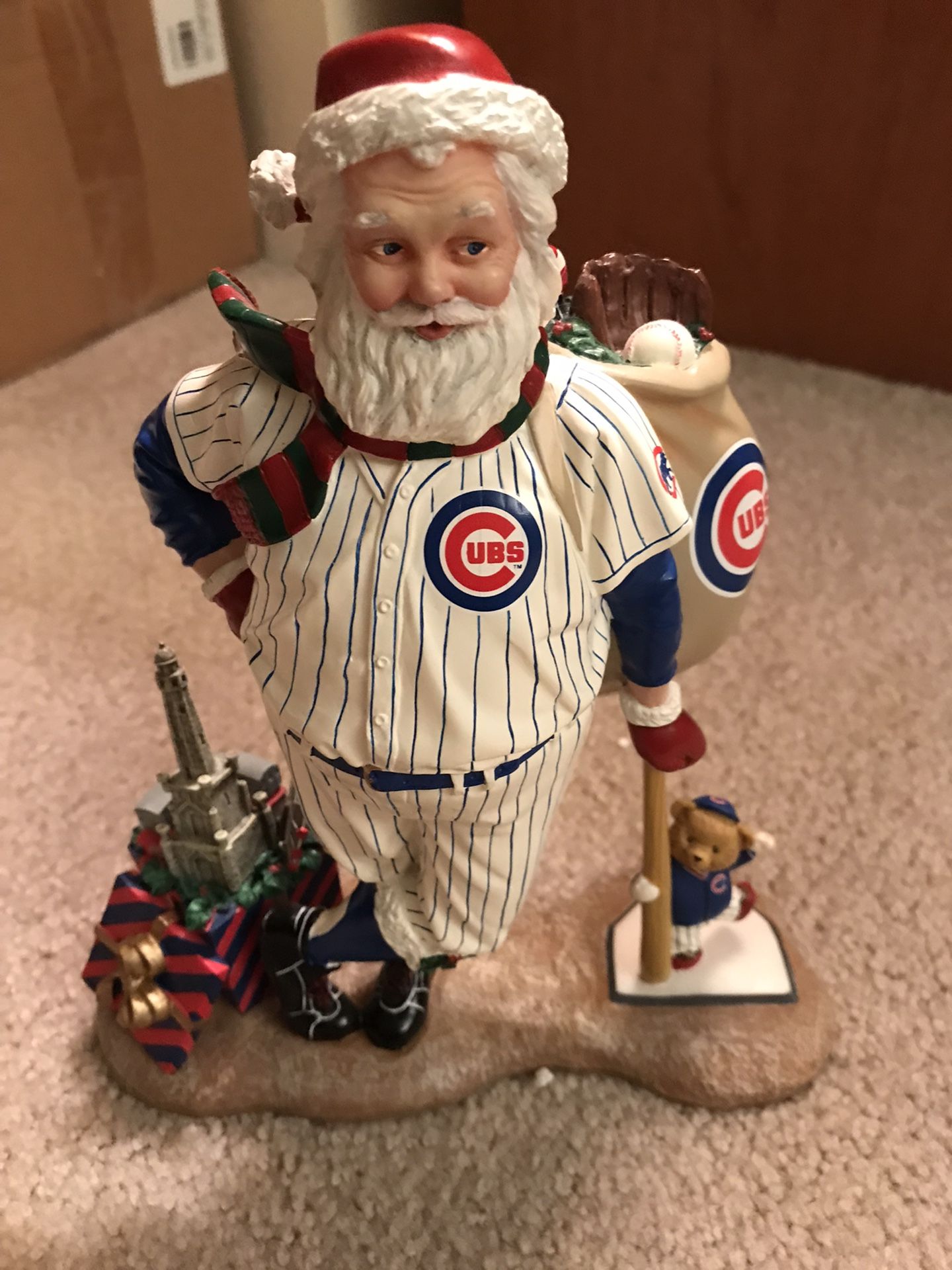 2001 Chicago Cubs Baseball Santa for Sale in Park Ridge, IL - OfferUp