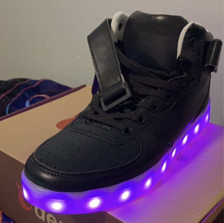 Aurora Unisex High Top Light Up Shoes, Sneakers with Lights for Men ...