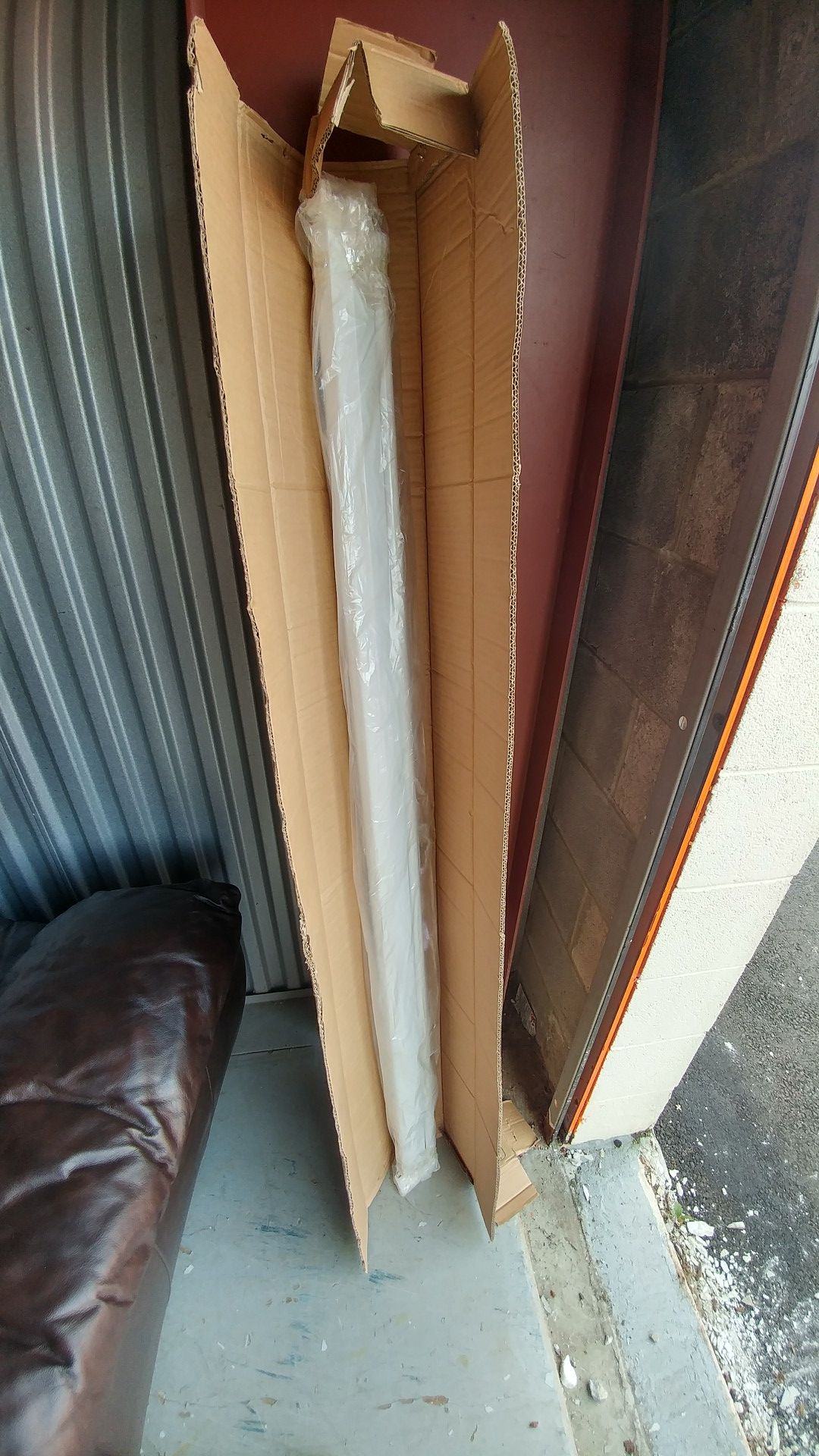 Locus Projectors L72 72" Projector Self Lock Screen for Sale in ...