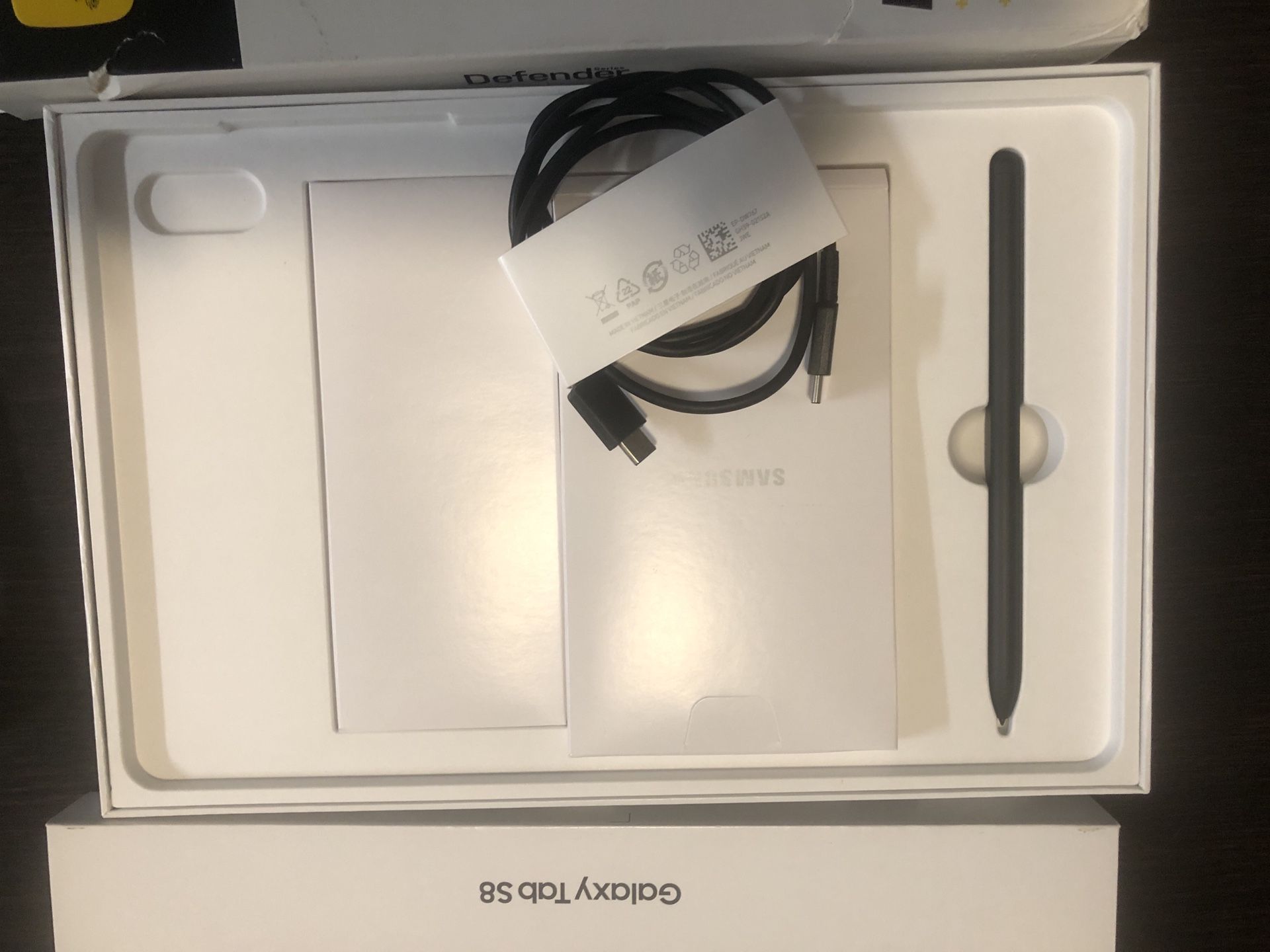 {bundle} SAMSUNG Galaxy Tab S8 11” 128GB WiFi tab with otter box ...