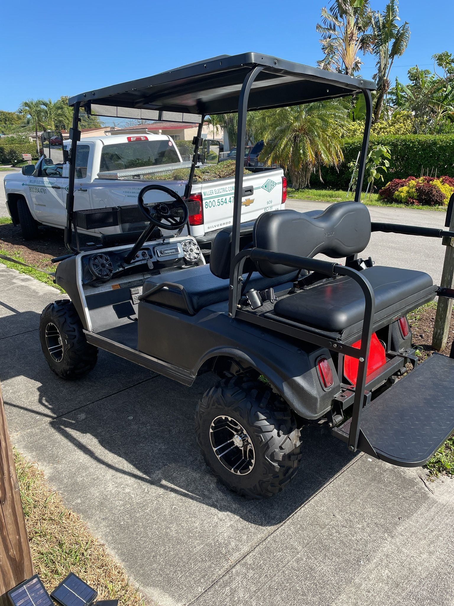 Club car DS Golf Cart for Sale in Oakland Park, FL - OfferUp