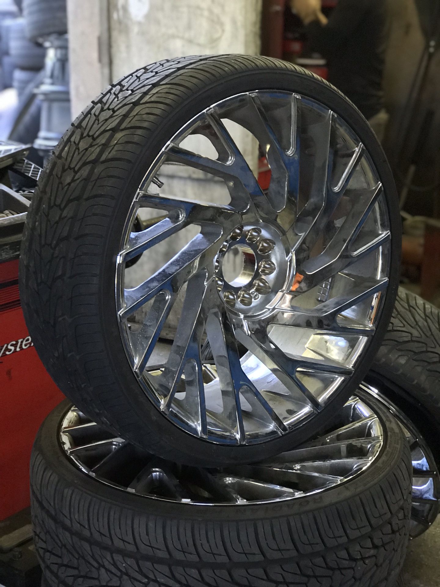 22" Azara Wheels AZA-505 Chrome Rims for Sale in Tampa, FL - OfferUp