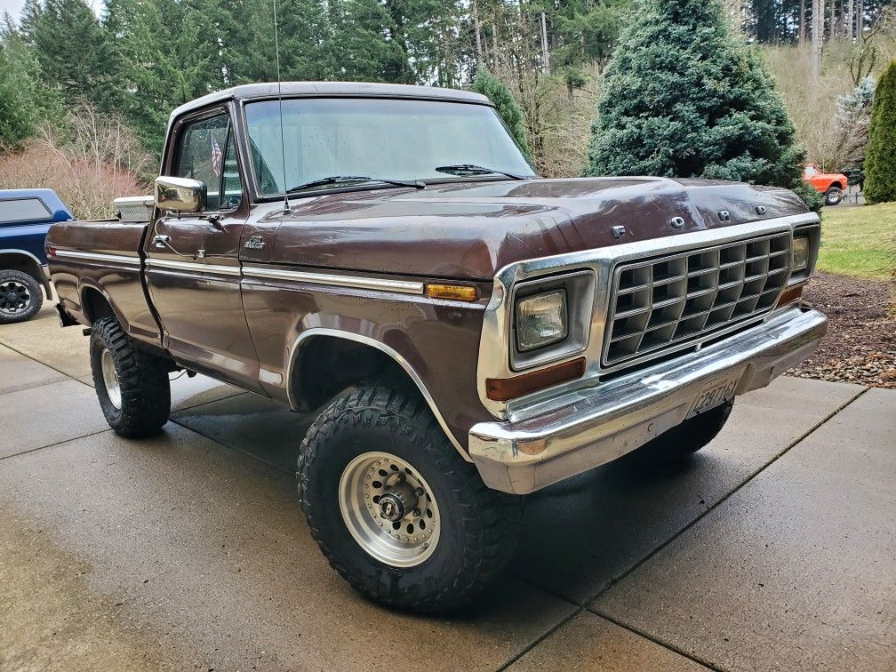 1979 Ford Short Bed On Wide Tires