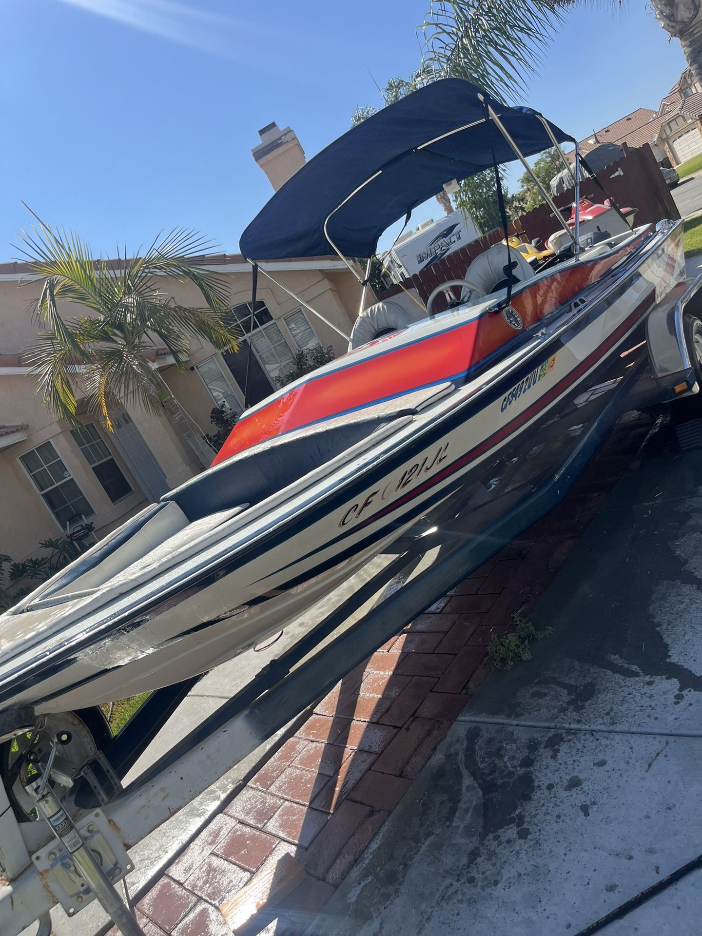 19FT DAYTONA DAY CRUISER for Sale in Moreno Valley, CA - OfferUp