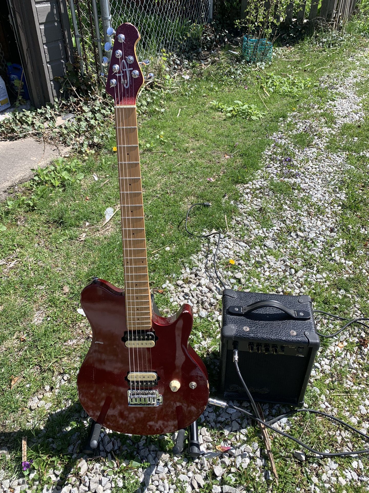 OLP Guitar Plus Amp MM1 And Dean Markey for Sale in Skokie, IL - OfferUp