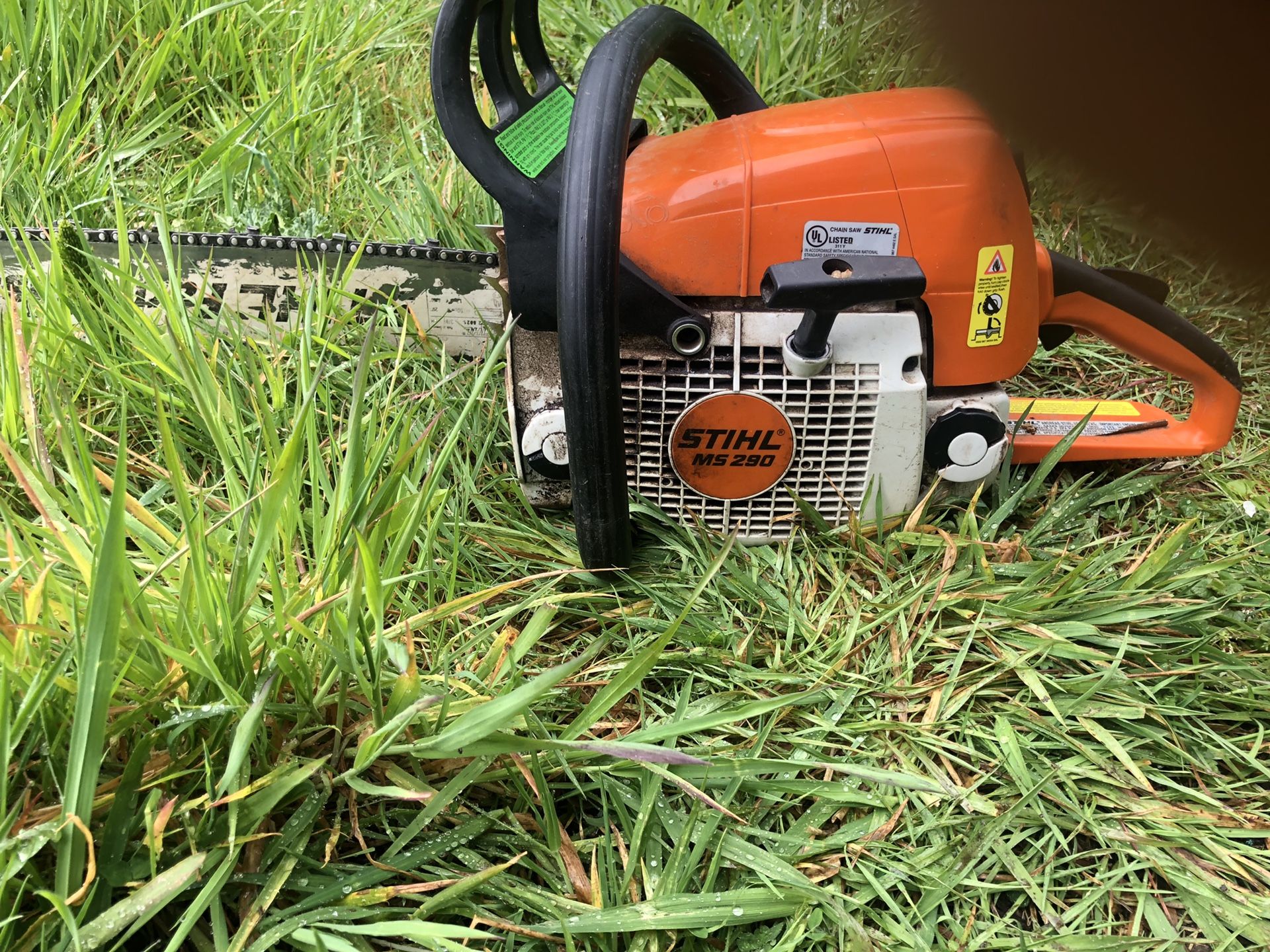 stihl chainsaw ms 290 for Sale in Tacoma, WA - OfferUp
