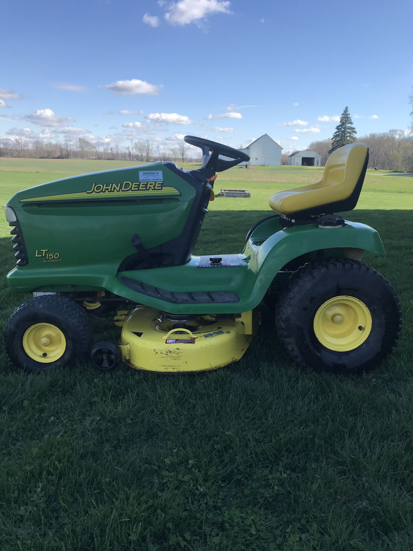 John Deere LT150 for Sale in Valley City, OH - OfferUp