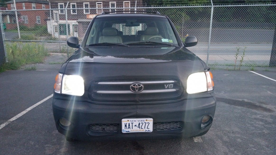 2001 Toyota Sequoia for Sale in Harris, NY - OfferUp