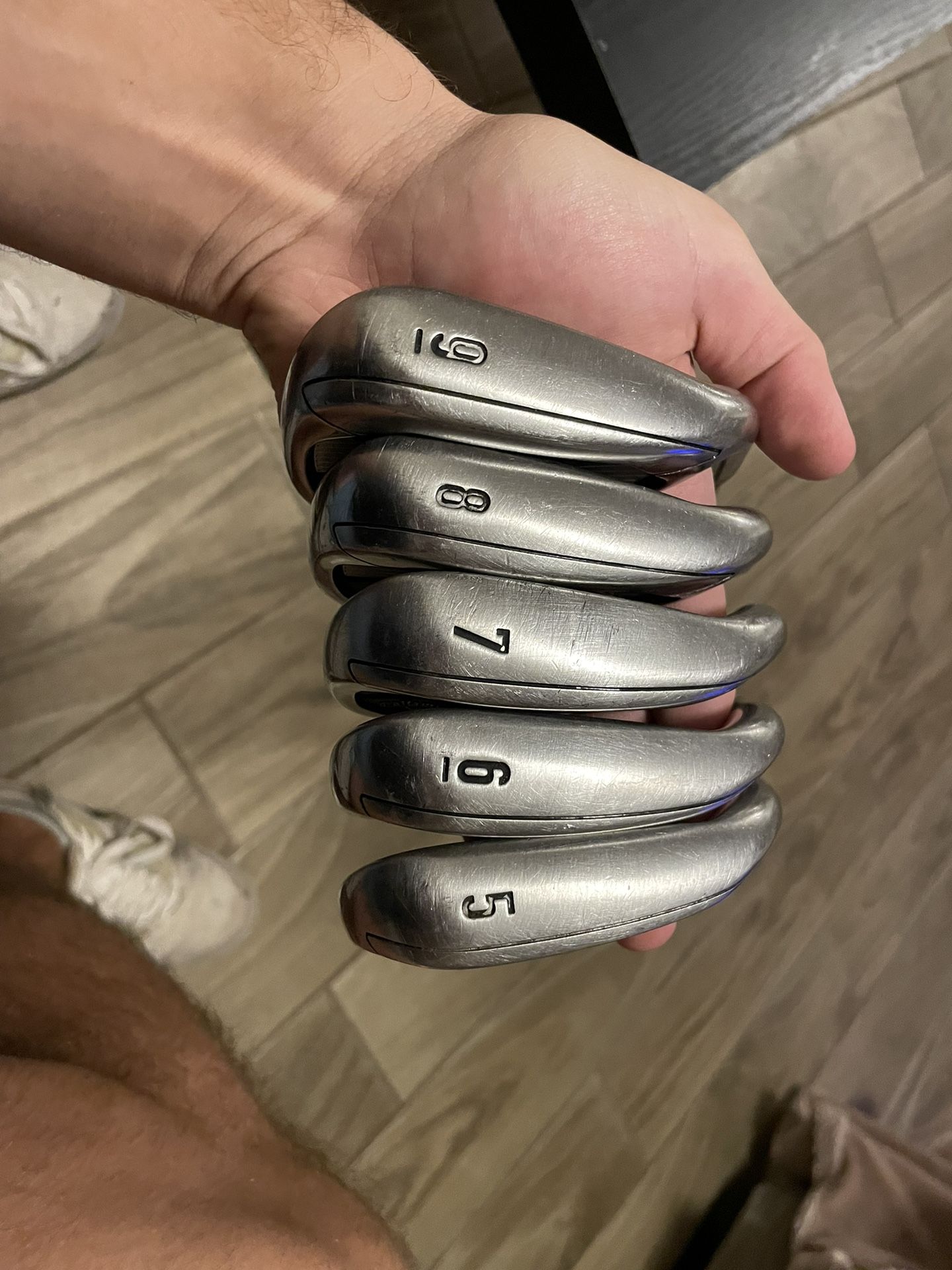 Callaway Maverick Irons (graphite Stiff) for Sale in Phoenix, AZ - OfferUp