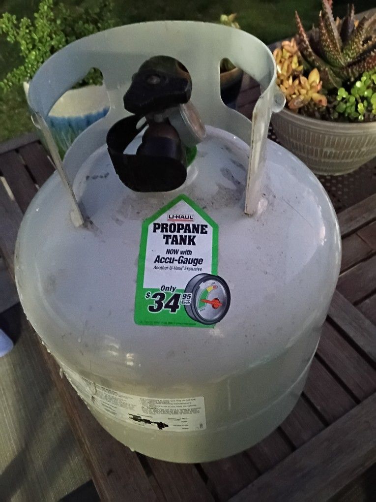 Propane Tank with built-in color coded pressure gauge for Sale in ...