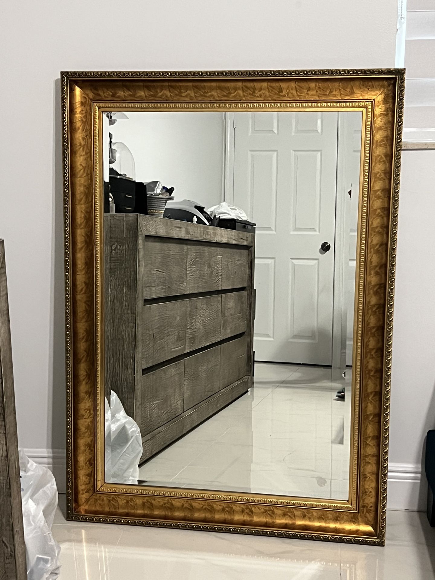Mirror for Sale in Miami, FL - OfferUp