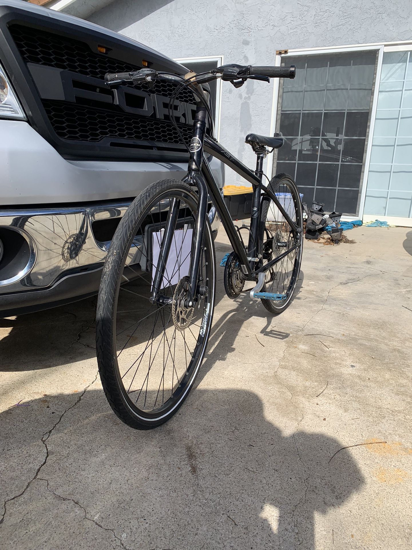 Trek 7.3 FX Hybrid Bike “Large Size” for Sale in Escondido, CA - OfferUp