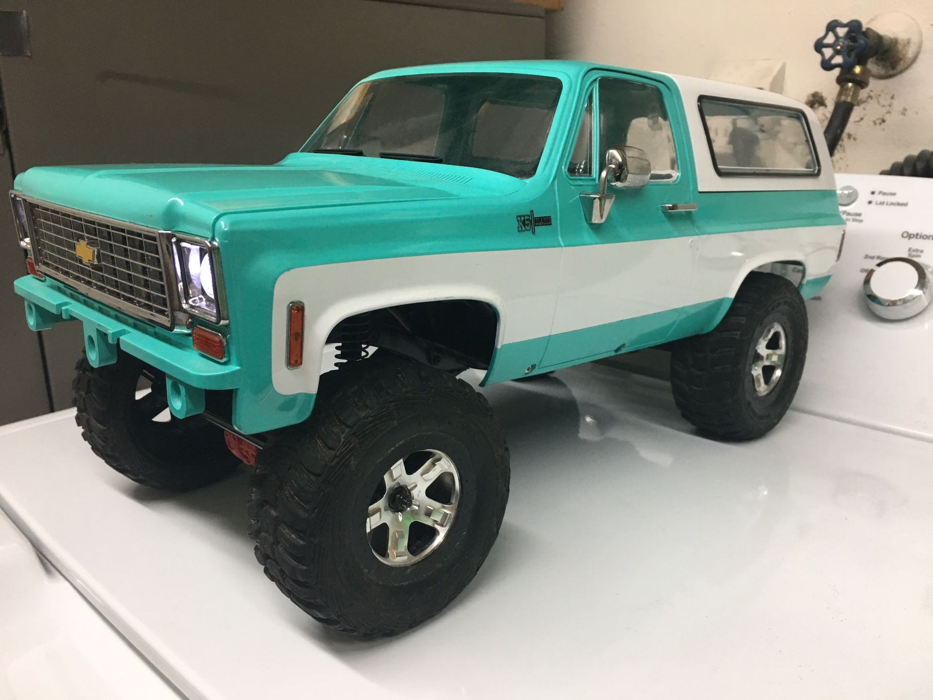 Axial scx10.2 with rc4wd blazer body for Sale in Boynton Beach, FL ...