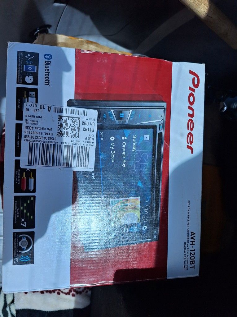 Pioneer Avh 120bt for Sale in San Bernardino, CA - OfferUp
