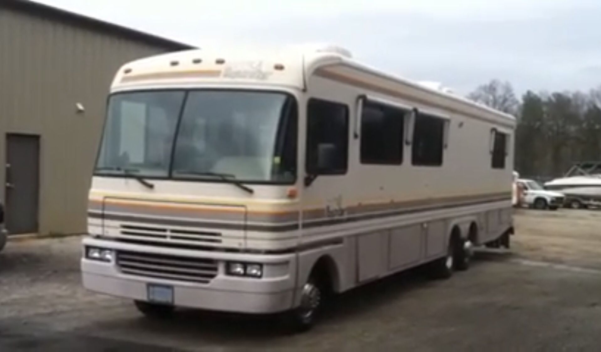 1993 Fleetwood Bounder RV/for sale or lease for Sale in San Antonio, TX ...