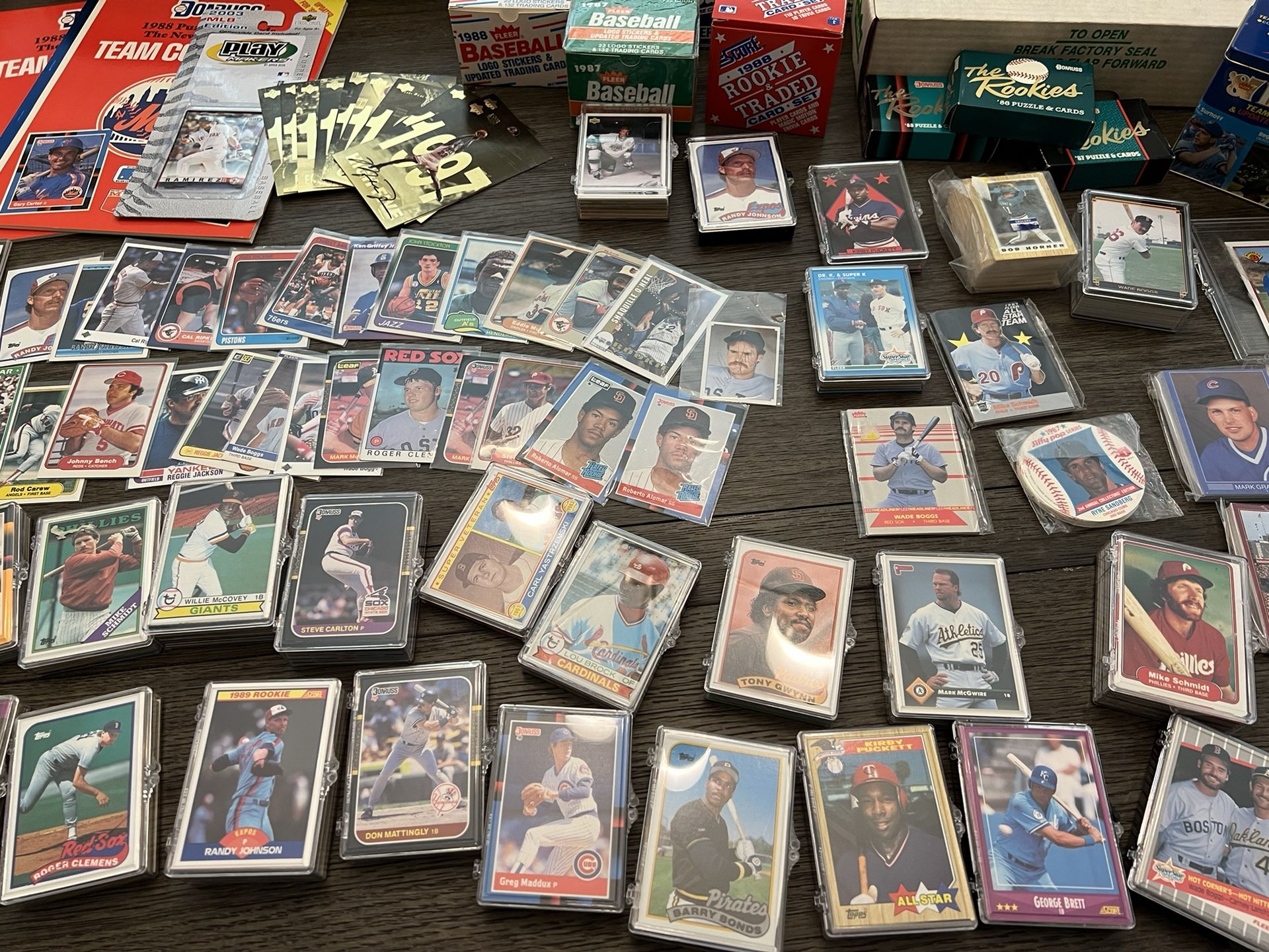 Massive Baseball Card/Memorabilia Collection for Sale in Phoenix, AZ ...