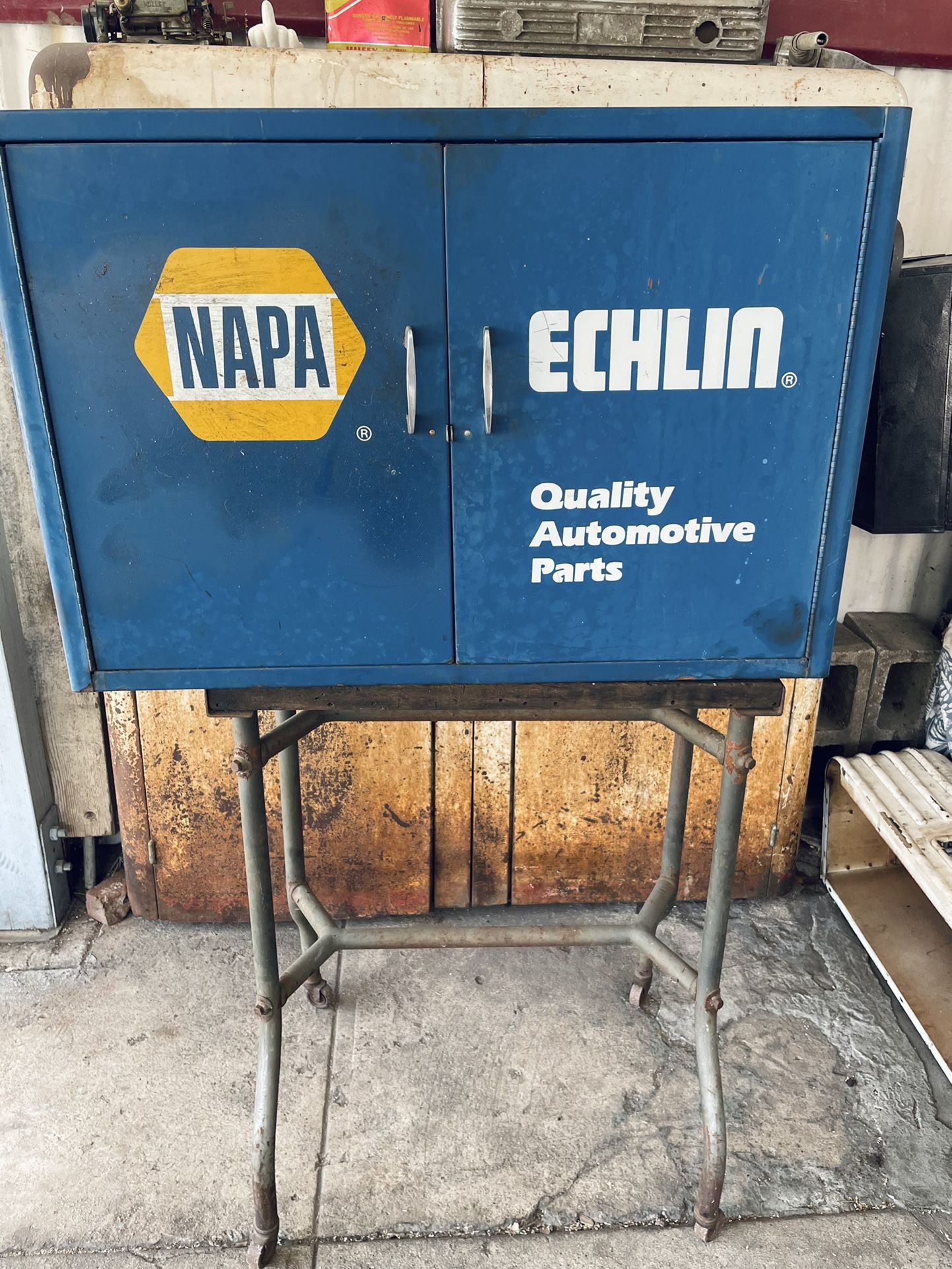 Vintage Metal Garage Cabinet United Delco Chevy Ac Delco Napa Oil Gas ...