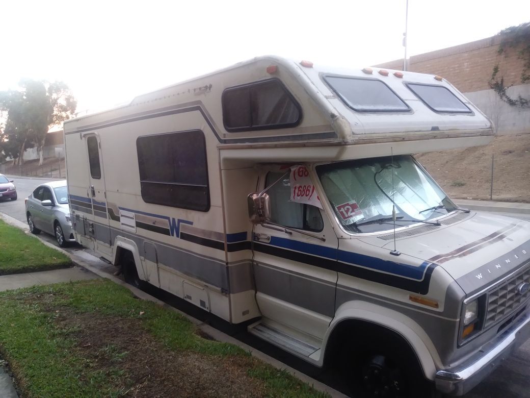 1989 FORD F350 MOTORHOME RV. for Sale in Los Angeles, CA - OfferUp