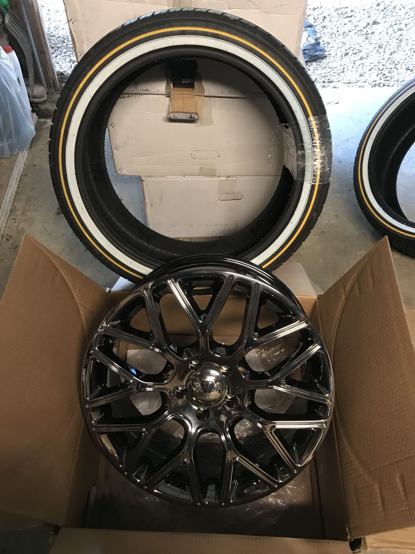 20 inch Vogue wheels VT375 and Vogue Tires 245/40/R20 for Sale in ...